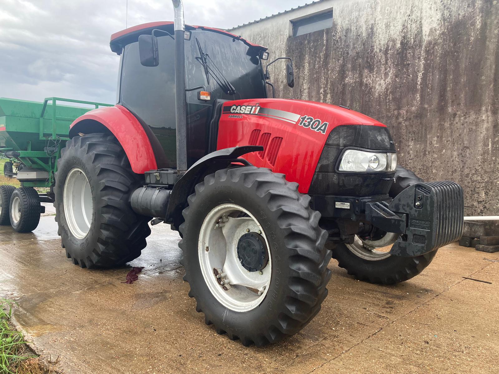 TRACTOR CASE A130 - Vitor Ventas