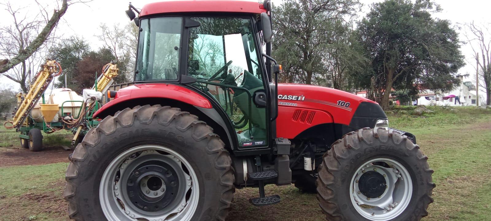 TRACTOR CASE IH FARMAL 100 - Vitor Ventas
